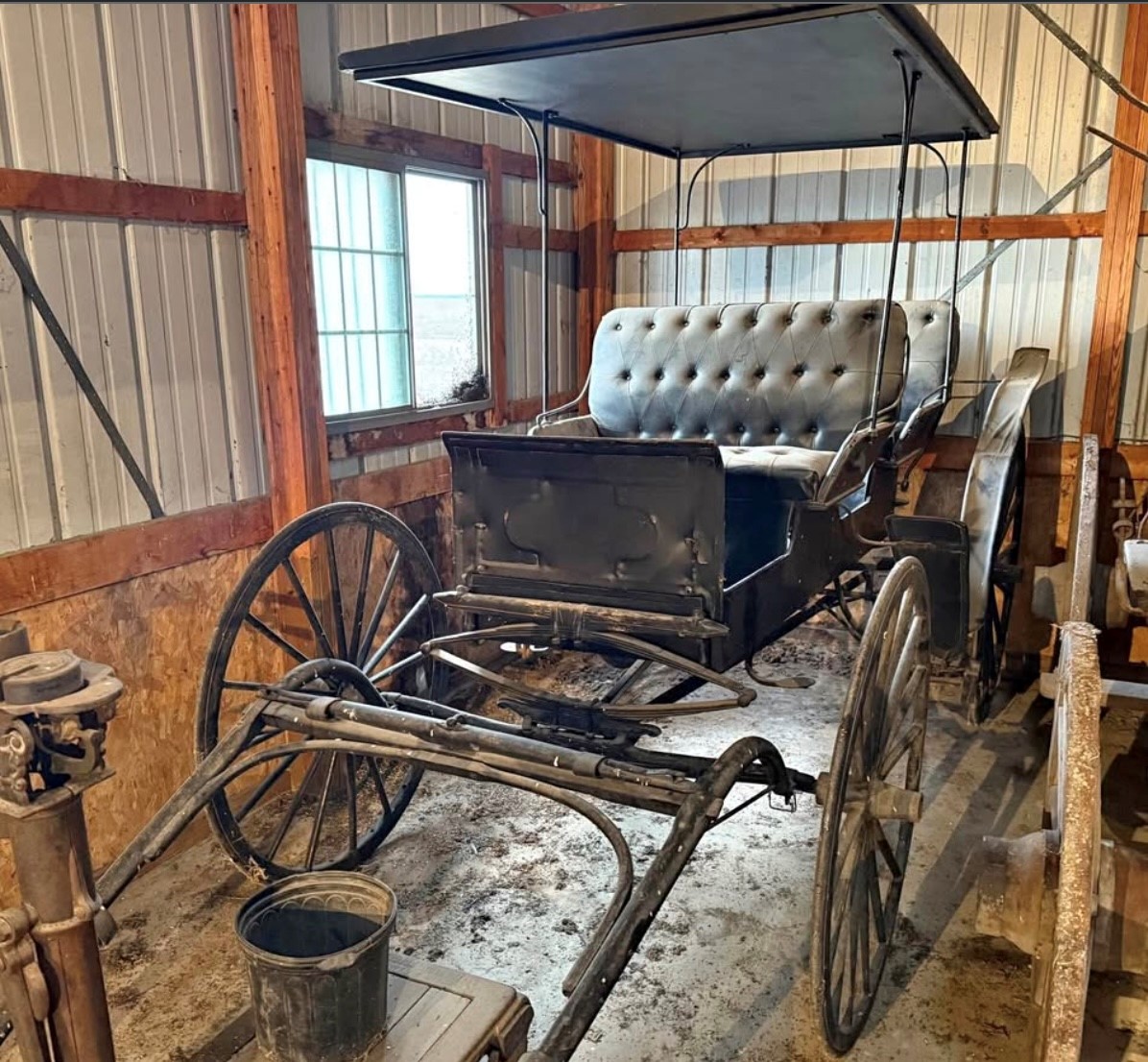 Two Seat Surrey - Waverly Sales